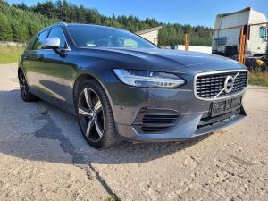 Grey Volvo V90 2017 in Vilnius, with an engine capacity of 1.97 L and mileage of 231 thousand km for 15250 €, photo 10 on AUTOMOTO.COM.LV