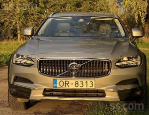 Серый Вольво В90 2017 в Елгава, объемом двигателя 2.00 л и пробегом 274 тыс. км за 16650 €, фото 10 на AUTOMOTO.COM.LV