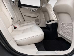 Pelēks Volvo V90 2017 Tukums, ar dzinēja tilpumu 2.00 L un nobraukumu 227 tūkst. km par 14990 €, foto 14 vietnē AUTOMOTO.COM.LV