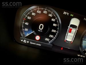 Pelēks Volvo V90 2017 Tukums, ar dzinēja tilpumu 2.00 L un nobraukumu 227 tūkst. km par 14990 €, foto 25 vietnē AUTOMOTO.COM.LV