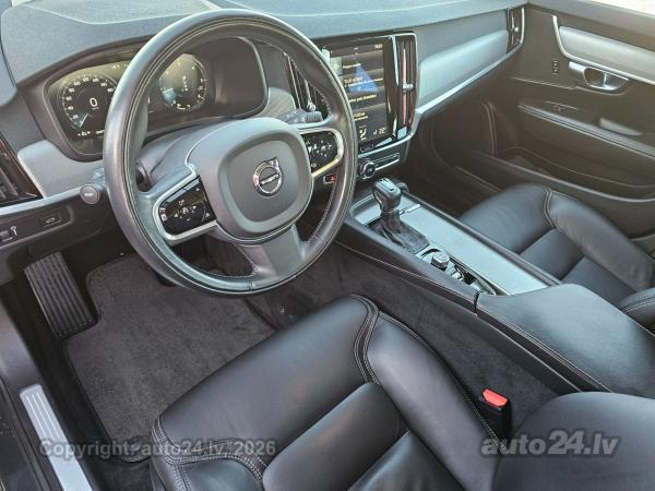 Pelēks Volvo V90 2017 Tartu, ar dzinēja tilpumu 2.00 L un nobraukumu 308 tūkst. km par 15900 €, foto 10 vietnē AUTOMOTO.COM.LV