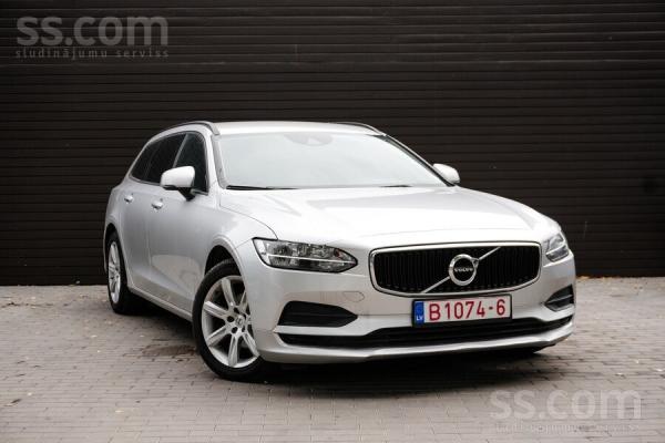 Grey Volvo V90 2017 in Riga, with an engine capacity of 2.00 L and mileage of 286 thousand km for 13790 €, photo 3 on AUTOMOTO.COM.LV