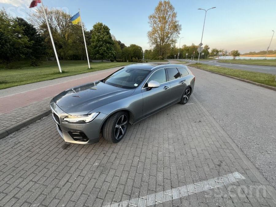 Pelēks Volvo V90 2018 Liepāja, ar dzinēja tilpumu 2.00 L un nobraukumu 256 tūkst. km par 15100 €, foto 4 vietnē AUTOMOTO.COM.LV