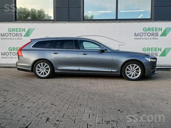 Grey Volvo V90 2018 in Riga, with an engine capacity of 2.00 L and mileage of 187 thousand km for 19250 €, photo 6 on AUTOMOTO.COM.LV