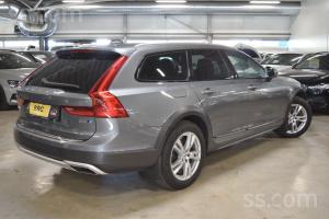 Pelēks Volvo V90 2018 Rīga, ar dzinēja tilpumu 2.00 L un nobraukumu 257 tūkst. km par 17300 €, foto 2 vietnē AUTOMOTO.COM.LV