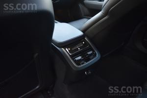 Pelēks Volvo V90 2018 Rīga, ar dzinēja tilpumu 2.00 L un nobraukumu 257 tūkst. km par 17300 €, foto 13 vietnē AUTOMOTO.COM.LV
