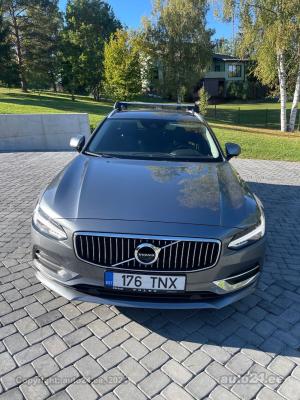 Grey Volvo V90 2018 in Elva, with an engine capacity of 2.00 L and mileage of 219 thousand km for 17900 €, photo 3 on AUTOMOTO.COM.LV