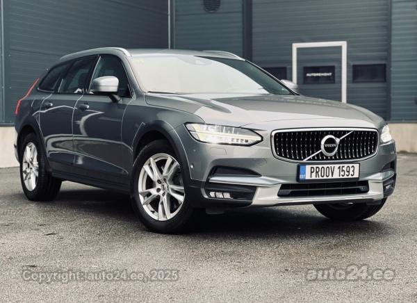 Pelēks Volvo V90 2018 Tallina, ar dzinēja tilpumu 2.00 L un nobraukumu 179 tūkst. km par 18999 €, foto 3 vietnē AUTOMOTO.COM.LV