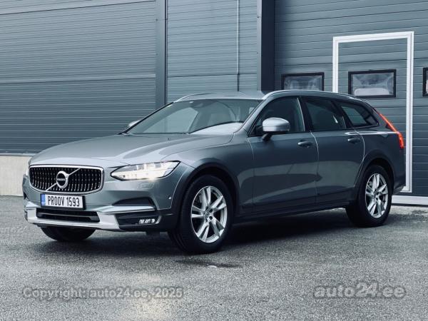 Pelēks Volvo V90 2018 Tallina, ar dzinēja tilpumu 2.00 L un nobraukumu 179 tūkst. km par 18999 €, foto 5 vietnē AUTOMOTO.COM.LV