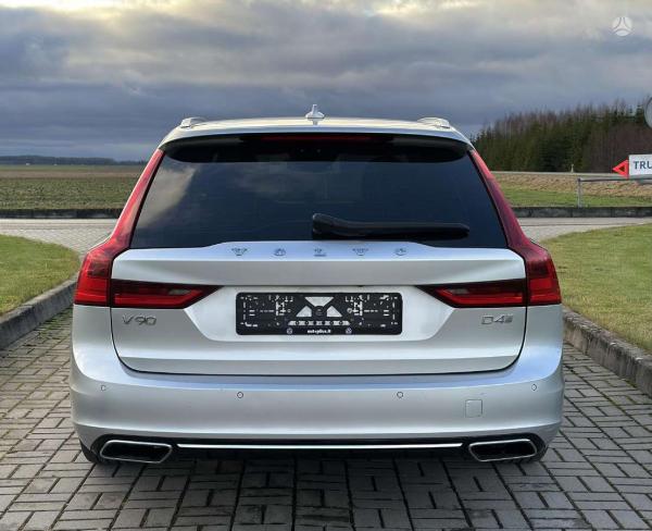 Pelēks Volvo V90 2018 Raseiniai, ar dzinēja tilpumu 1.97 L un nobraukumu 215 tūkst. km par 16500 €, foto 9 vietnē AUTOMOTO.COM.LV