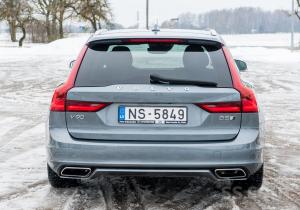 Pelēks Volvo V90 2018 Cēsis, ar dzinēja tilpumu 2.00 L un nobraukumu 0 tūkst. km par 23500 €, foto 7 vietnē AUTOMOTO.COM.LV