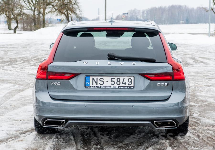 Pelēks Volvo V90 2018 Cēsis, ar dzinēja tilpumu 2.00 L un nobraukumu 0 tūkst. km par 23500 €, foto 7 vietnē AUTOMOTO.COM.LV