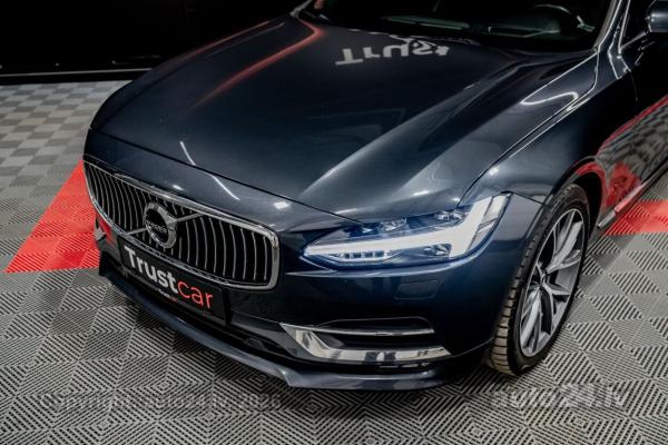 Grey Volvo V90 2018 in Parnu, with an engine capacity of 2.00 L and mileage of 184 thousand km for 18900 €, photo 2 on AUTOMOTO.COM.LV