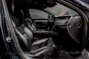 Pelēks Volvo V90 2018 Pērnava, ar dzinēja tilpumu 2.00 L un nobraukumu 184 tūkst. km par 18900 €, foto 14 vietnē AUTOMOTO.COM.LV