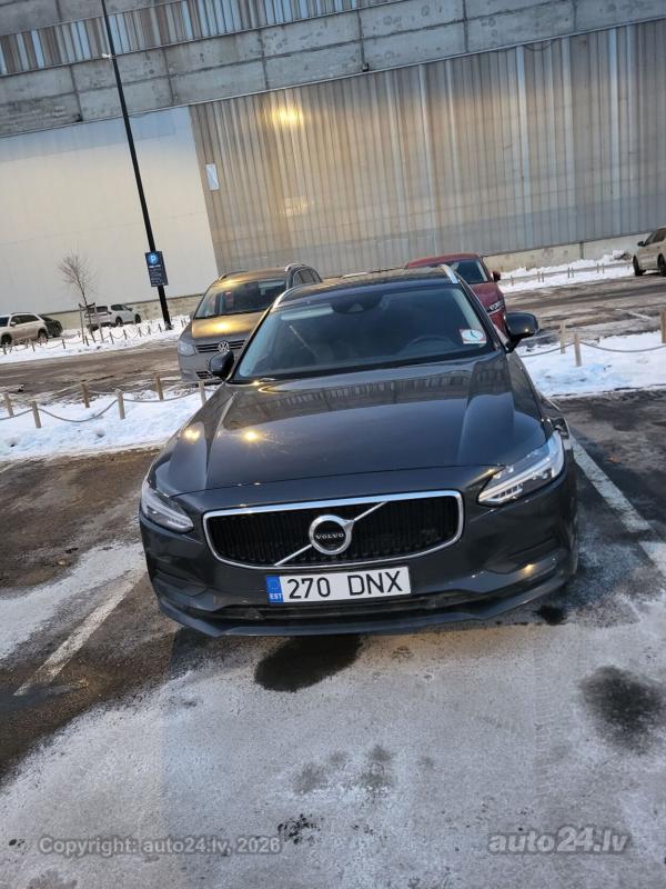 Grey Volvo V90 2018 in Tallinn, with an engine capacity of 2.00 L and mileage of 182 thousand km for 18900 €, photo 4 on AUTOMOTO.COM.LV