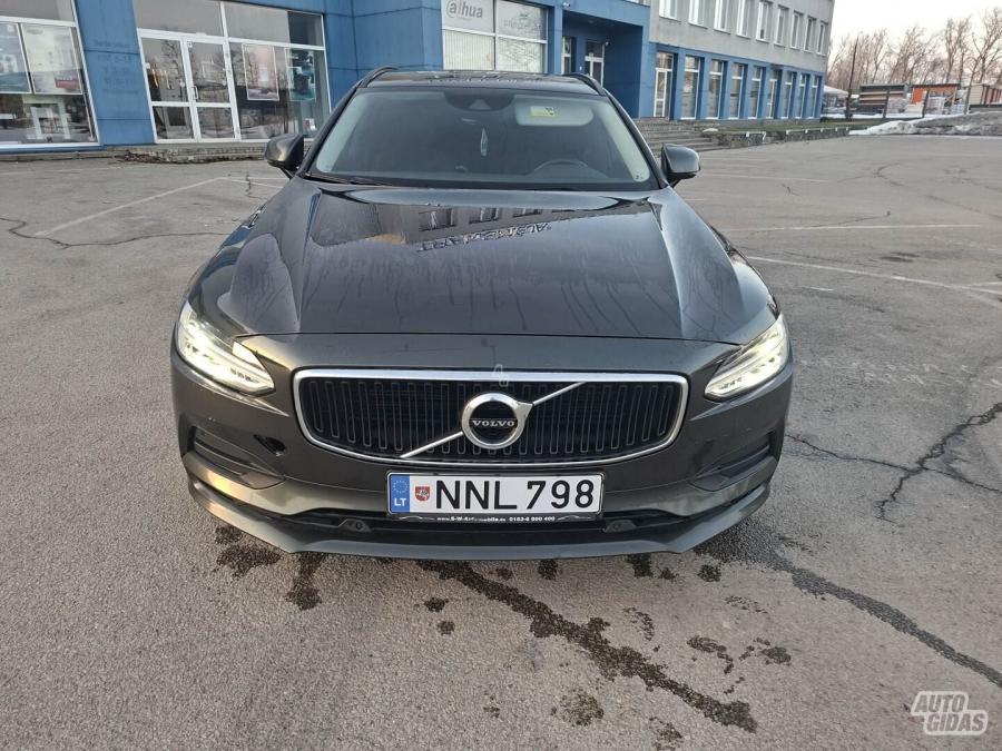 Grey Volvo V90 2018 in Siauliai, with an engine capacity of 2.00 L and mileage of 366 thousand km for 11000 €, photo 1 on AUTOMOTO.COM.LV