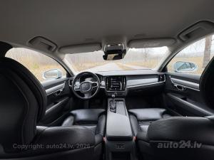 Grey Volvo V90 2018 in Tallinn, with an engine capacity of 2.00 L and mileage of 205 thousand km for 21900 €, photo 12 on AUTOMOTO.COM.LV