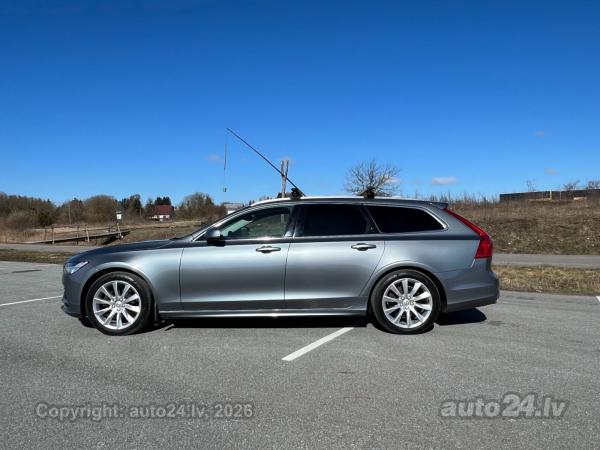 Grey Volvo V90 2018 in Tallinn, with an engine capacity of 2.00 L and mileage of 148 thousand km for 24900 €, photo 7 on AUTOMOTO.COM.LV