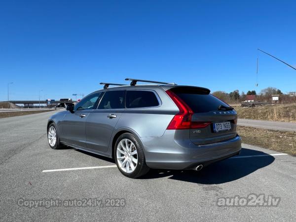 Grey Volvo V90 2018 in Tallinn, with an engine capacity of 2.00 L and mileage of 148 thousand km for 24900 €, photo 8 on AUTOMOTO.COM.LV