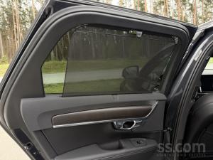 Grey Volvo V90 2018 in Riga, with an engine capacity of 2.00 L and mileage of 151 thousand km for 24750 €, photo 17 on AUTOMOTO.COM.LV