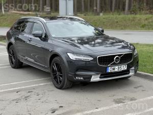 Grey Volvo V90 2018 in Riga, with an engine capacity of 2.00 L and mileage of 151 thousand km for 24750 €, photo 32 on AUTOMOTO.COM.LV