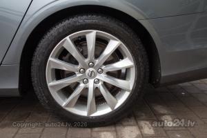 Pelēks Volvo V90 2018 Tallina, ar dzinēja tilpumu 2.00 L un nobraukumu 207 tūkst. km par 14990 €, foto 16 vietnē AUTOMOTO.COM.LV