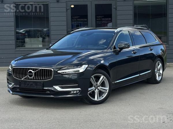 Grey Volvo V90 2018 in Jelgava, with an engine capacity of 2.00 L and mileage of 220 thousand km for 18300 €, photo 3 on AUTOMOTO.COM.LV