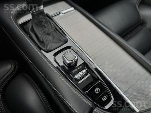 Pelēks Volvo V90 2018 Jelgava, ar dzinēja tilpumu 2.00 L un nobraukumu 220 tūkst. km par 18300 €, foto 18 vietnē AUTOMOTO.COM.LV