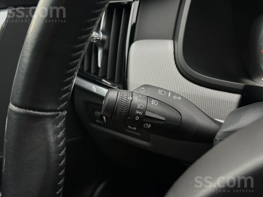 Pelēks Volvo V90 2018 Jelgava, ar dzinēja tilpumu 2.00 L un nobraukumu 220 tūkst. km par 18300 €, foto 25 vietnē AUTOMOTO.COM.LV