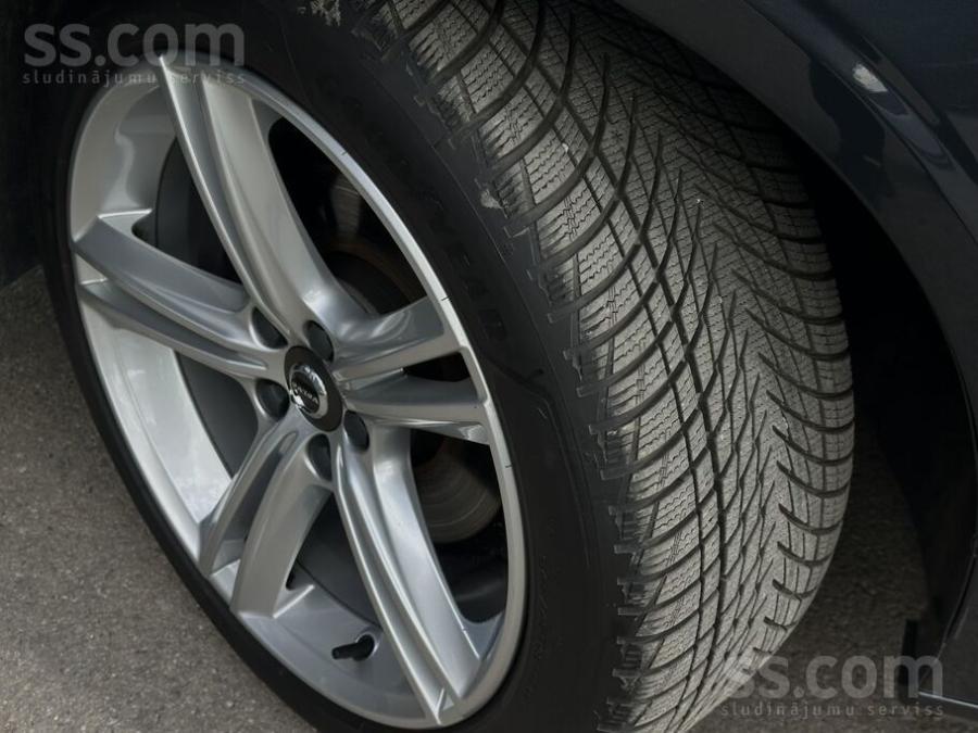 Pelēks Volvo V90 2018 Jelgava, ar dzinēja tilpumu 2.00 L un nobraukumu 220 tūkst. km par 18300 €, foto 27 vietnē AUTOMOTO.COM.LV