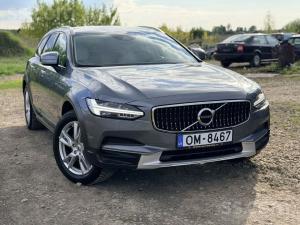 Серый Вольво В90 2018 в Рига, объемом двигателя 2.00 л и пробегом 215 тыс. км за 18995 €, фото  на AUTOMOTO.COM.LV