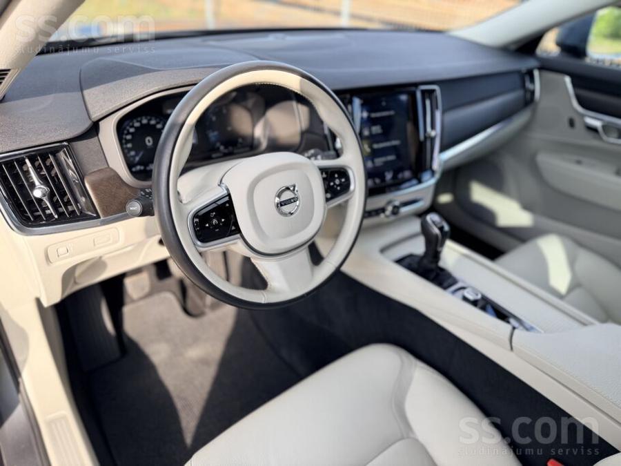 Pelēks Volvo V90 2018 Rīga, ar dzinēja tilpumu 2.00 L un nobraukumu 215 tūkst. km par 18995 €, foto 11 vietnē AUTOMOTO.COM.LV
