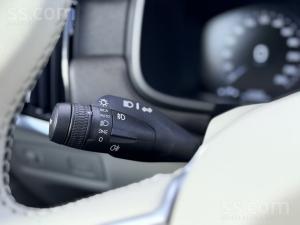 Pelēks Volvo V90 2018 Rīga, ar dzinēja tilpumu 2.00 L un nobraukumu 215 tūkst. km par 18995 €, foto 19 vietnē AUTOMOTO.COM.LV