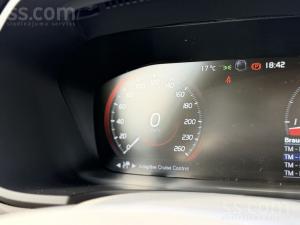 Pelēks Volvo V90 2018 Rīga, ar dzinēja tilpumu 2.00 L un nobraukumu 215 tūkst. km par 18995 €, foto 23 vietnē AUTOMOTO.COM.LV