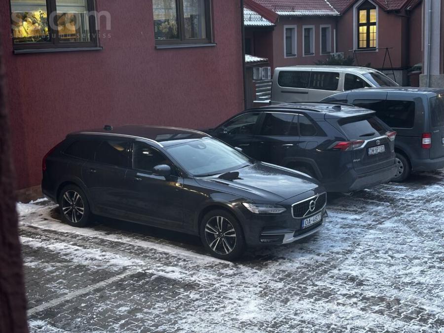 Серый Вольво В90 2018 в Юрмала, объемом двигателя 2.00 л и пробегом 225 тыс. км за 22500 €, фото 10 на AUTOMOTO.COM.LV