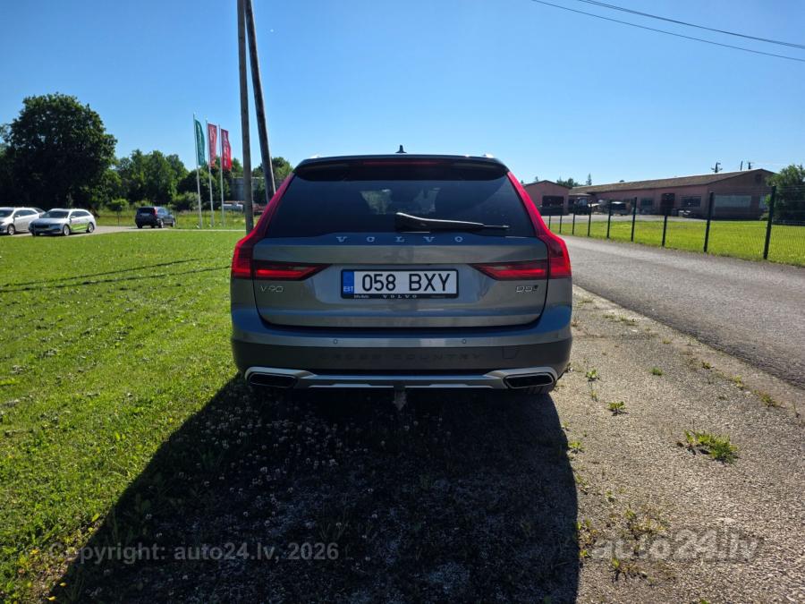 Серый Вольво В90 2018 в Таллин, объемом двигателя 2.00 л и пробегом 220 тыс. км за 23500 €, фото 6 на AUTOMOTO.COM.LV