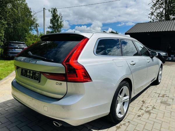 Grey Volvo V90 2018 in Kaunas, with an engine capacity of 1.97 L and mileage of 225 thousand km for 13950 €, photo 4 on AUTOMOTO.COM.LV