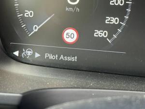 Pelēks Volvo V90 2018 Rīga, ar dzinēja tilpumu 2.00 L un nobraukumu 157 tūkst. km par 19990 €, foto 22 vietnē AUTOMOTO.COM.LV