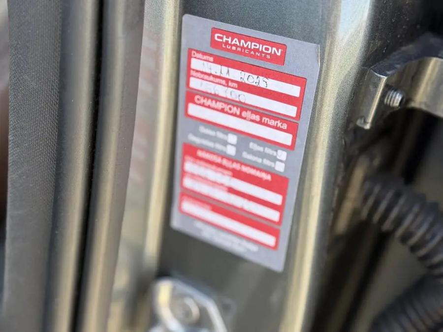 Pelēks Volvo V90 2018 Rīga, ar dzinēja tilpumu 2.00 L un nobraukumu 157 tūkst. km par 19990 €, foto 28 vietnē AUTOMOTO.COM.LV