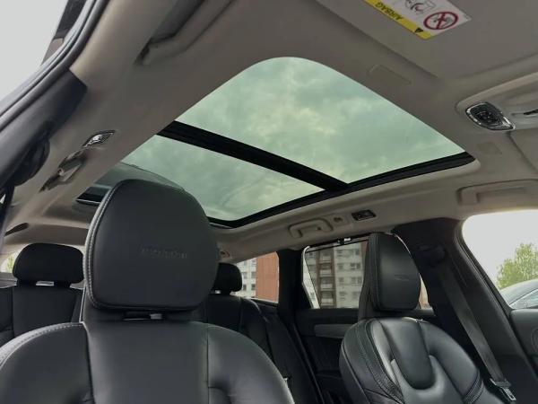 Pelēks Volvo V90 2018 Jelgava, ar dzinēja tilpumu 2.00 L un nobraukumu 220 tūkst. km par 18300 €, foto 8 vietnē AUTOMOTO.COM.LV