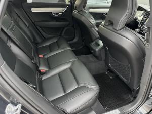 Pelēks Volvo V90 2018 Jelgava, ar dzinēja tilpumu 2.00 L un nobraukumu 220 tūkst. km par 18300 €, foto 11 vietnē AUTOMOTO.COM.LV