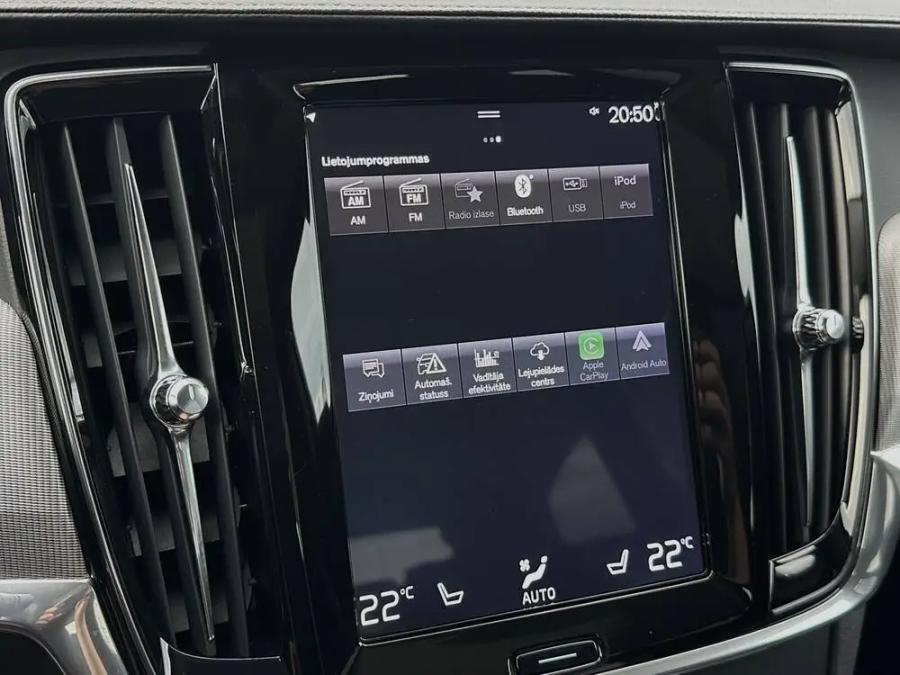 Pelēks Volvo V90 2018 Jelgava, ar dzinēja tilpumu 2.00 L un nobraukumu 220 tūkst. km par 18300 €, foto 21 vietnē AUTOMOTO.COM.LV
