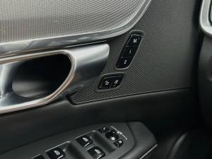 Pelēks Volvo V90 2018 Jelgava, ar dzinēja tilpumu 2.00 L un nobraukumu 220 tūkst. km par 18300 €, foto 24 vietnē AUTOMOTO.COM.LV