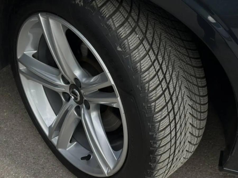 Pelēks Volvo V90 2018 Jelgava, ar dzinēja tilpumu 2.00 L un nobraukumu 220 tūkst. km par 18300 €, foto 27 vietnē AUTOMOTO.COM.LV