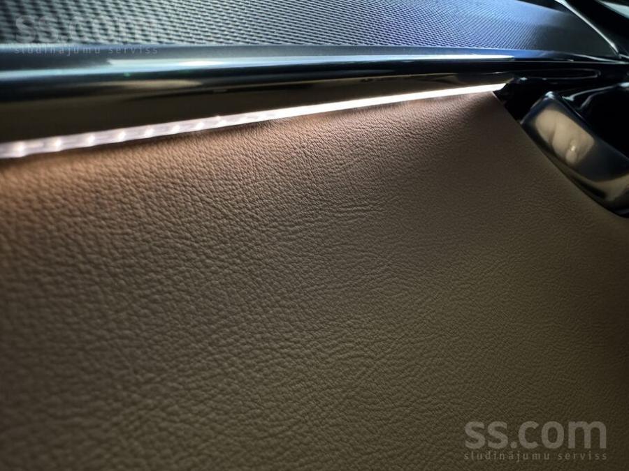 Pelēks Volvo V90 2018 Valmiera, ar dzinēja tilpumu 2.00 L un nobraukumu 208 tūkst. km par 17900 €, foto 17 vietnē AUTOMOTO.COM.LV