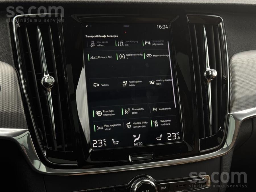 Pelēks Volvo V90 2018 Valmiera, ar dzinēja tilpumu 2.00 L un nobraukumu 208 tūkst. km par 17900 €, foto 21 vietnē AUTOMOTO.COM.LV