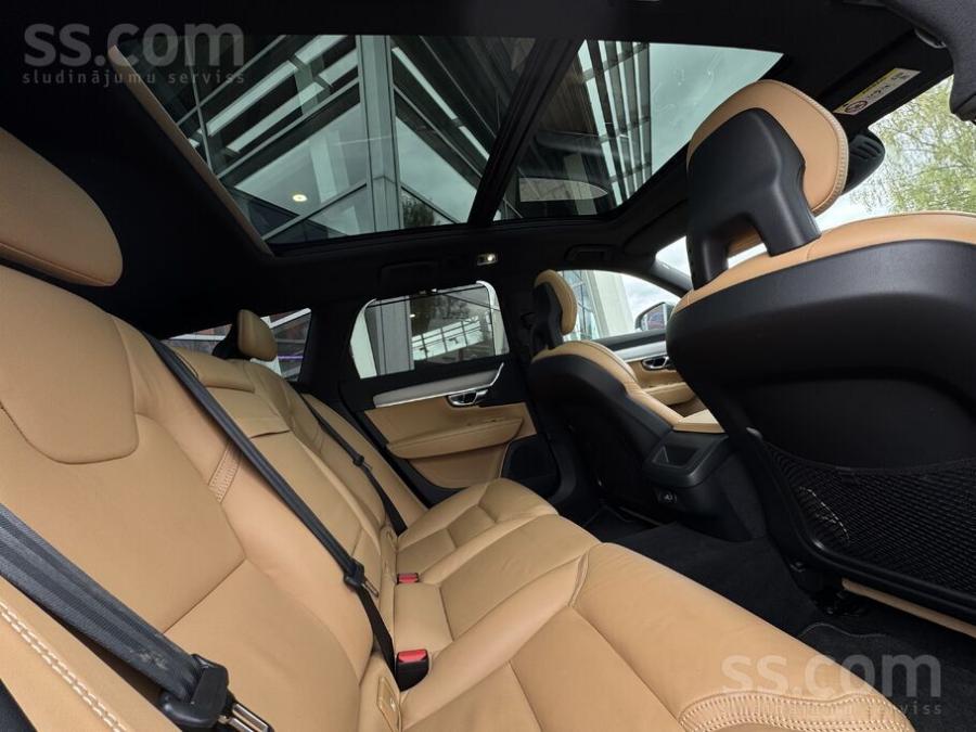 Pelēks Volvo V90 2018 Valmiera, ar dzinēja tilpumu 2.00 L un nobraukumu 208 tūkst. km par 17900 €, foto 27 vietnē AUTOMOTO.COM.LV