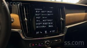 Grey Volvo V90 2018 in Riga, with an engine capacity of 2.00 L and mileage of 196 thousand km for 16990 €, photo 17 on AUTOMOTO.COM.LV