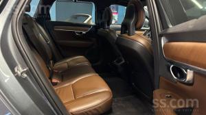 Grey Volvo V90 2018 in Riga, with an engine capacity of 2.00 L and mileage of 196 thousand km for 16990 €, photo 22 on AUTOMOTO.COM.LV