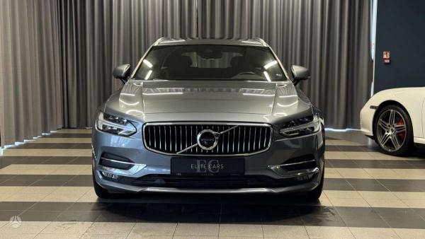 Pelēks Volvo V90 2018 Rīga, ar dzinēja tilpumu 2.00 L un nobraukumu 196 tūkst. km par 16990 €, foto 2 vietnē AUTOMOTO.COM.LV